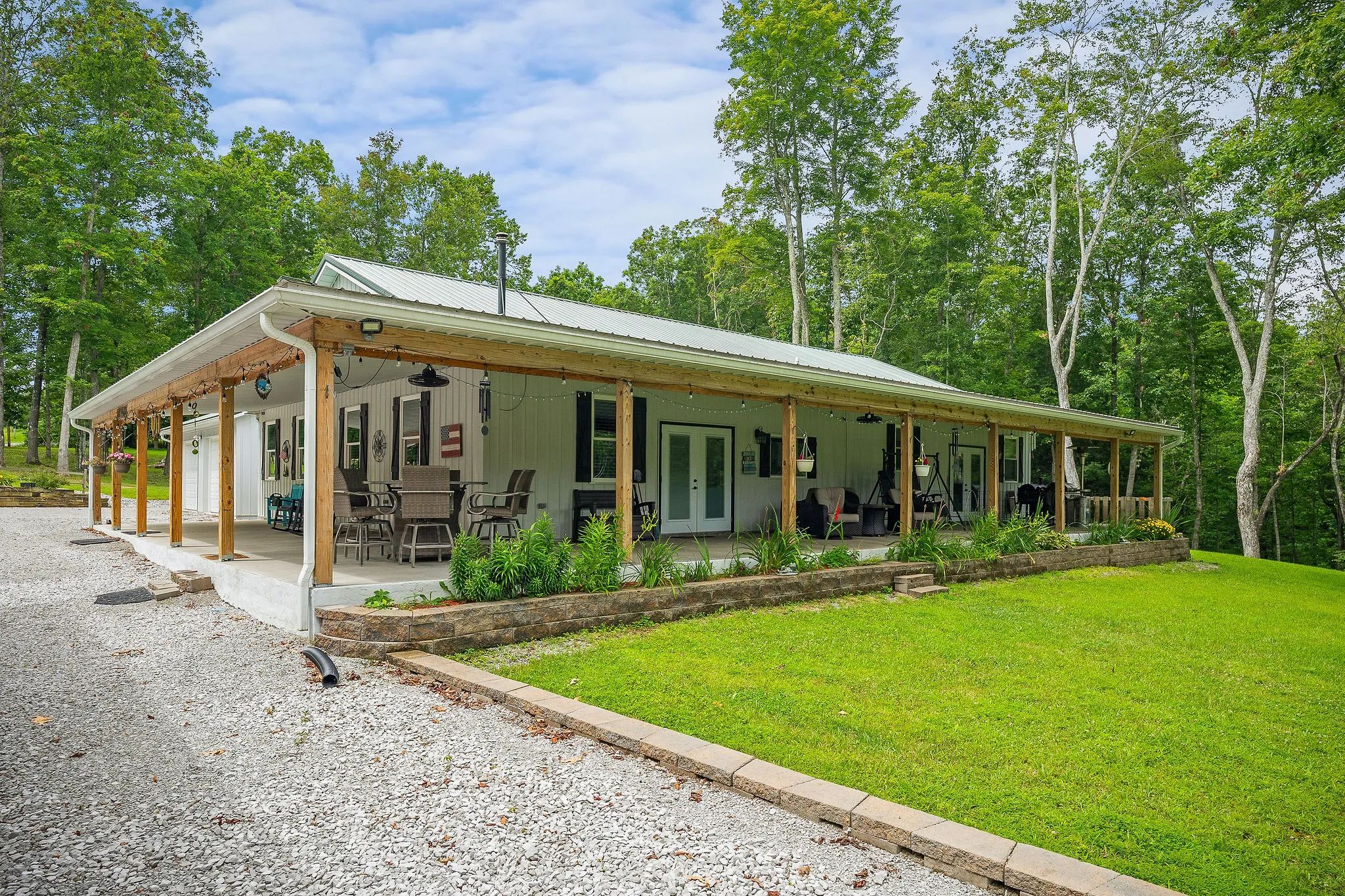 16.20 AC RANCH with 2 site-built homes and being sold together. CUSTOM ...